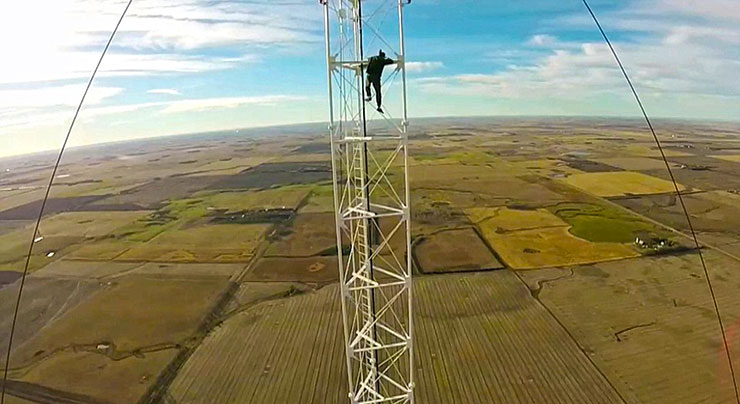 همه چیز درباره دکل های مهاری - برج بند - پیمانکار برق و تجهیزات مخابراتی